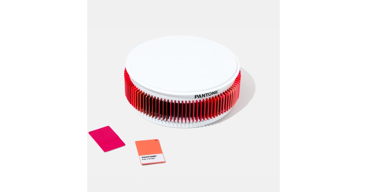 PANTONE Plastic Chip Color Set Reds - Colorimax